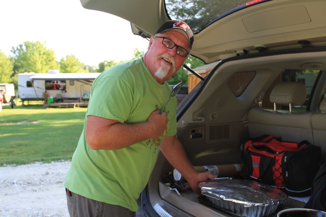 Photo 1 of 19, Breakfast at the Giant Goose Ranch
