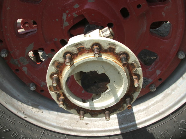 Looking for new U bolts for dual hubs on 1466 - General Chat - Red ...