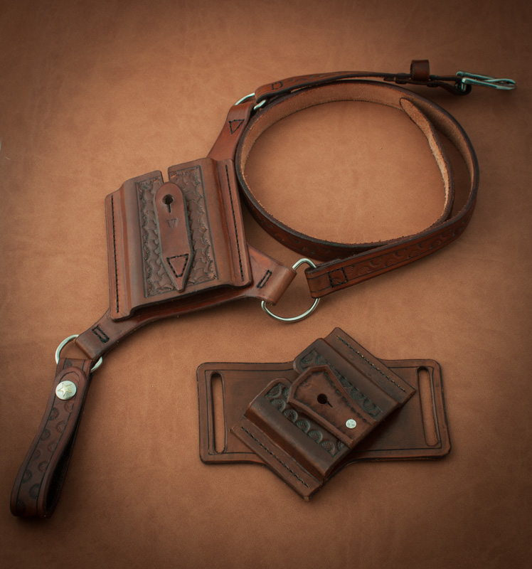 Recommendation? - Shoulder sheaths/rigs? | BladeForums.com