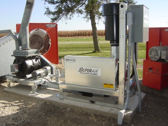 Viewing a thread - pneumatic conveyor for moving dry grain from dryer?