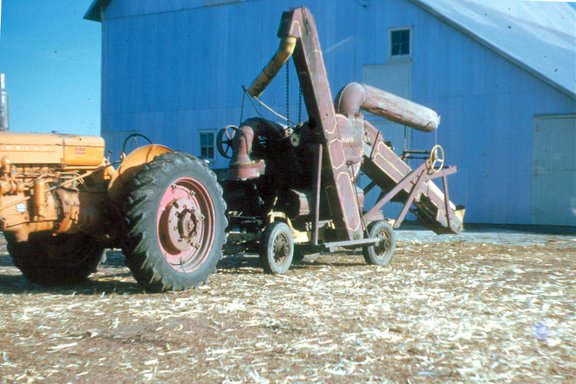 Viewing a thread - corn shellers