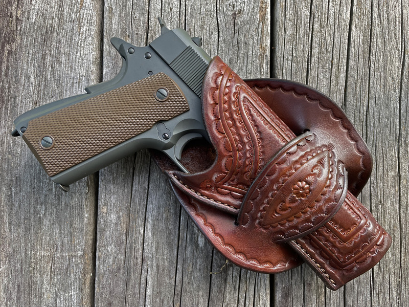 Mexican loop for the 1911 | Colt Forum