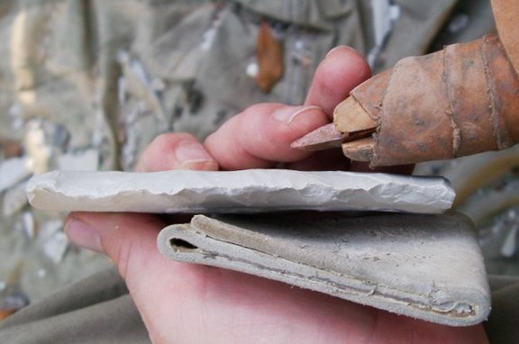 Johnstone/Slab Knapping Tutorial - PaleoPlanet