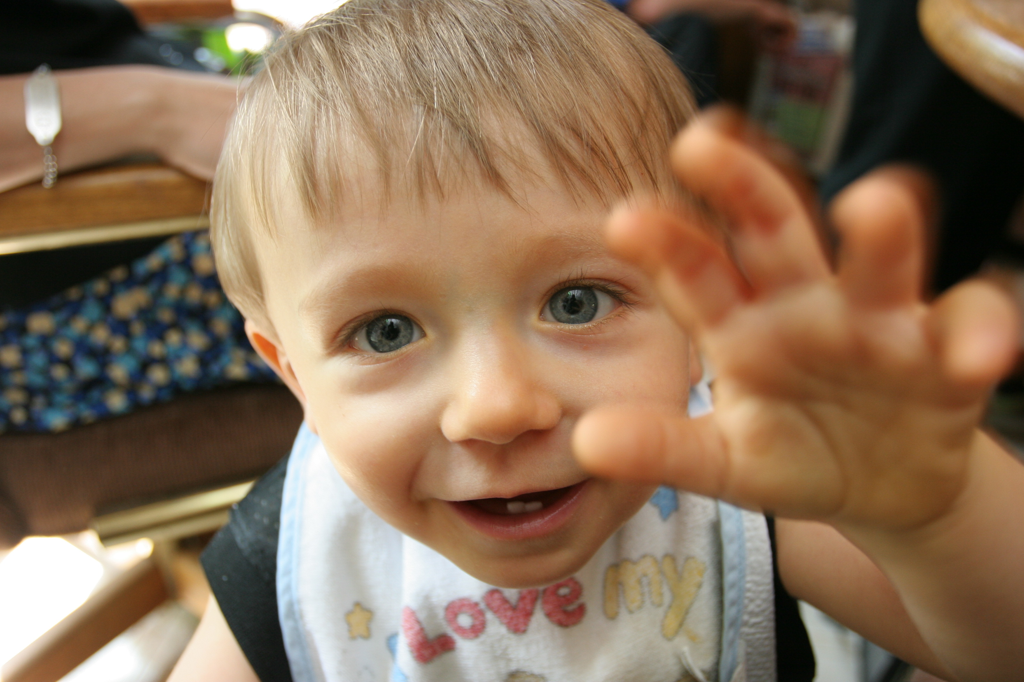 Wide angle for full-face shots? Sure!: Canon SLR Lens Talk Forum ...