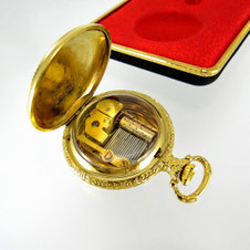 Cow: VINTAGE WATCHES