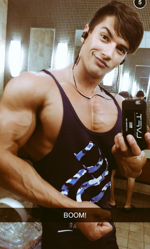Muscle Selfies - Page 10 - Bodybuilders Inc.